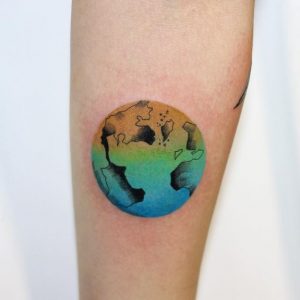 Some black gap fillers by @hanaroshinko - Tattoogrid.net