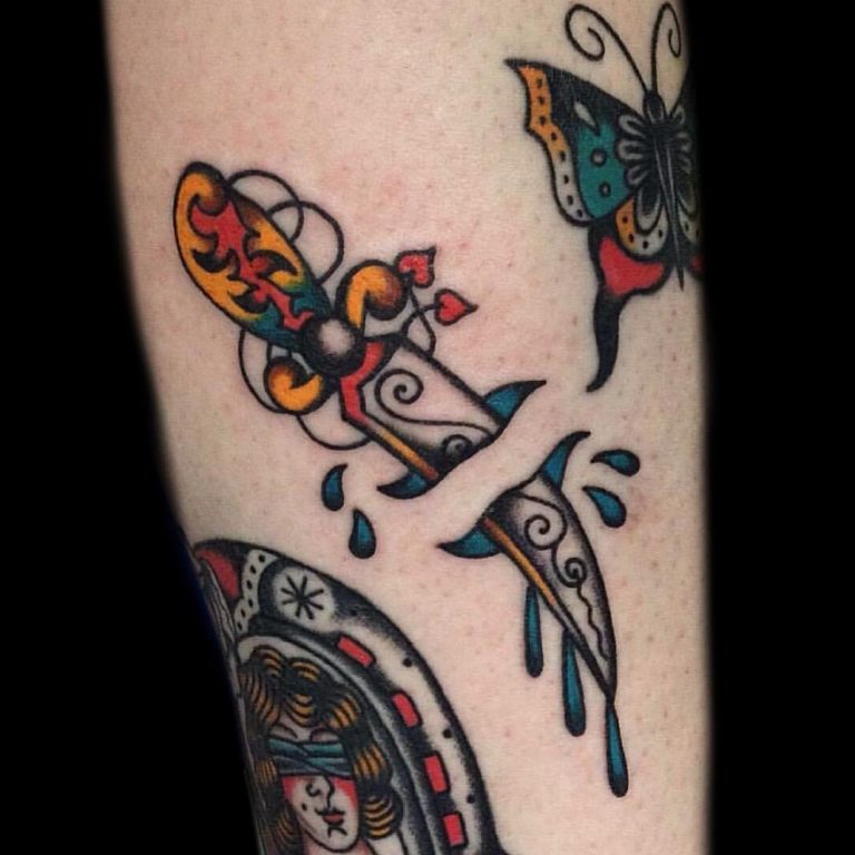 Traditional dagger tattoo on the sternum - Tattoogrid.net