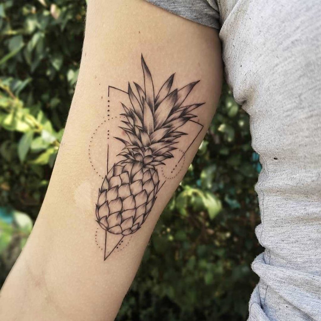 Linear woman’s bust tattoo - Tattoogrid.net