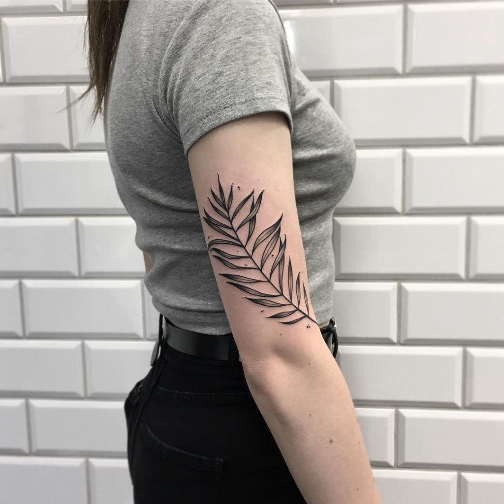 Half way there tattoo by @hanaroshinko - Tattoogrid.net