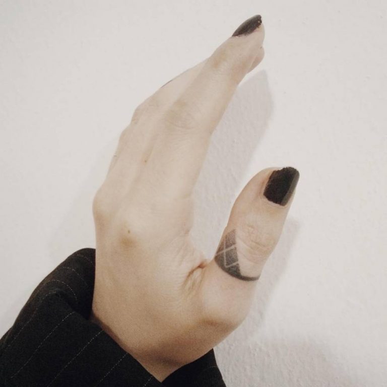 Minimal line tattoos on fingers - Tattoogrid.net