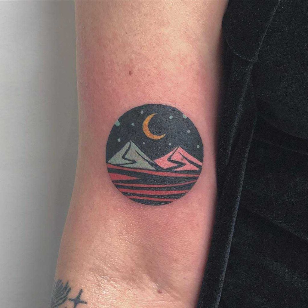 Planet tattoo - Tattoogrid.net