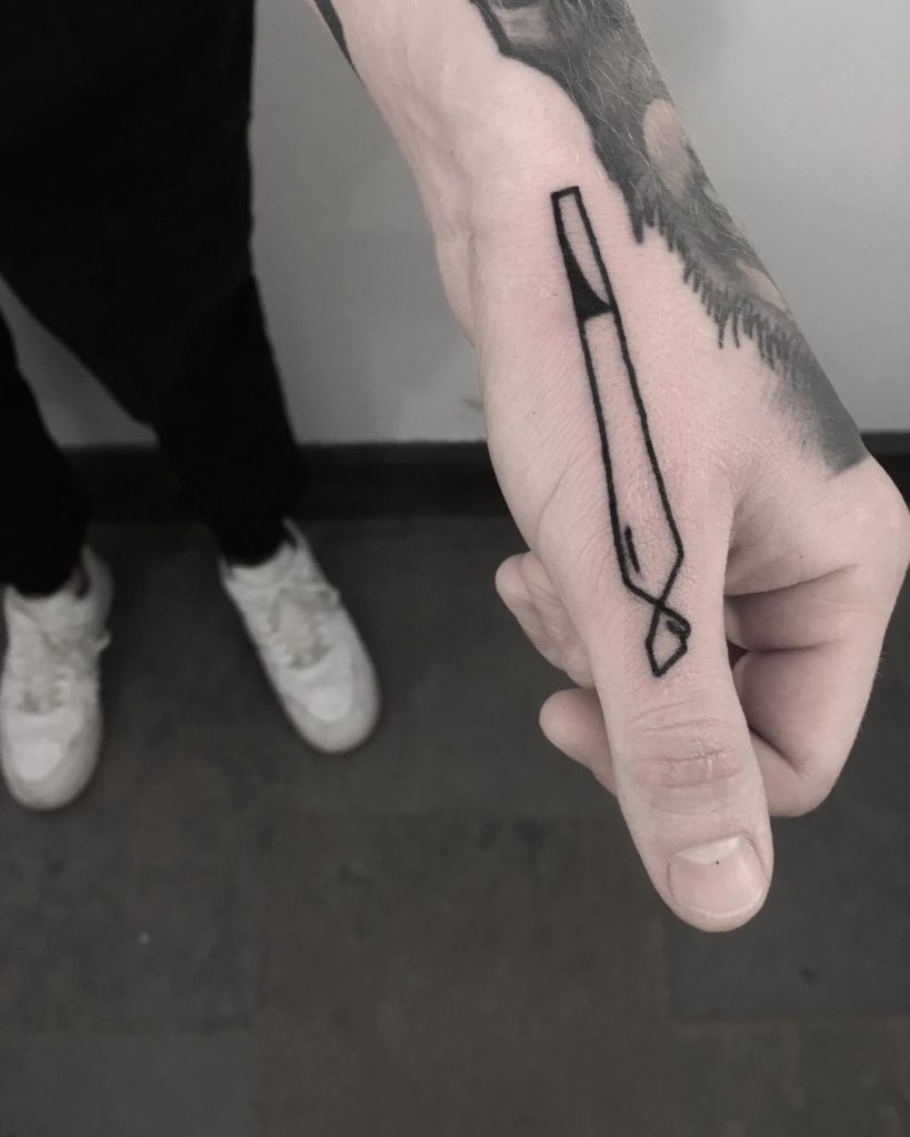 Finger Tattoos - The Most Beautiful Finger Tattoo Ideas For Men & Women