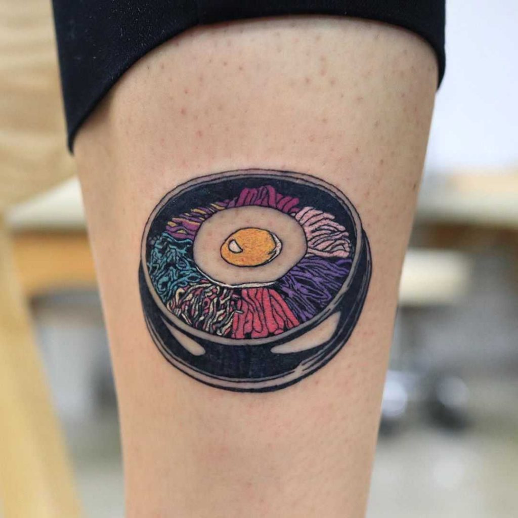 Eye tattoo on the knee - Tattoogrid.net