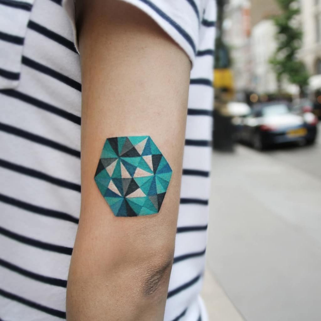 Fine line geometric pattern - Tattoogrid.net