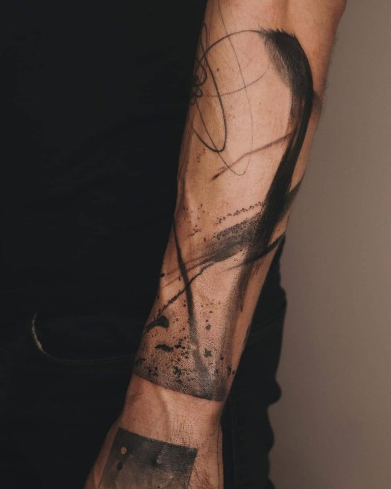 Abstract Tattoos: Our Collection of These Artworks Will Make You Want ...