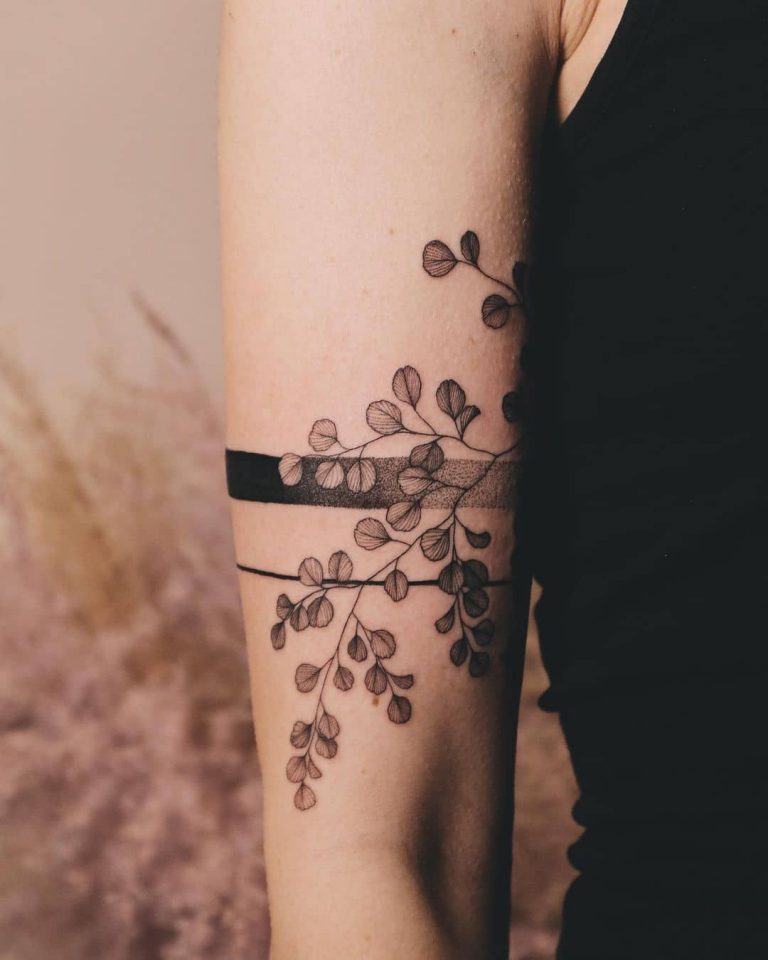 Flower Tattoos: Discover The Most Beautiful Flower Tattoo Gallery In ...